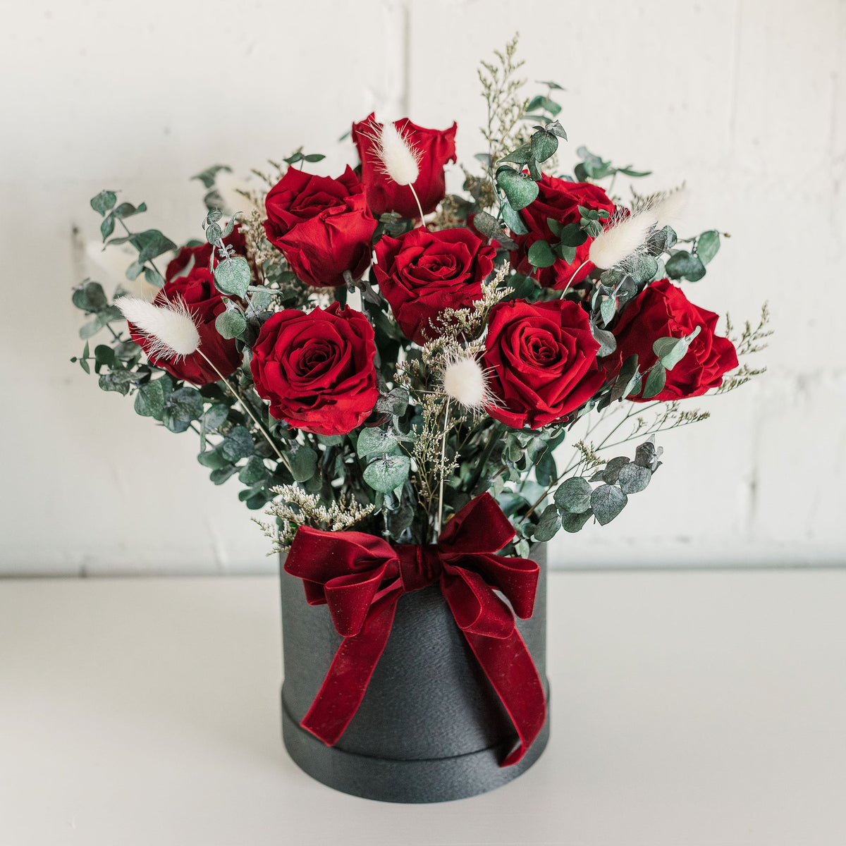 Dozen Preserved Rose Hat Box – Coco LeFor